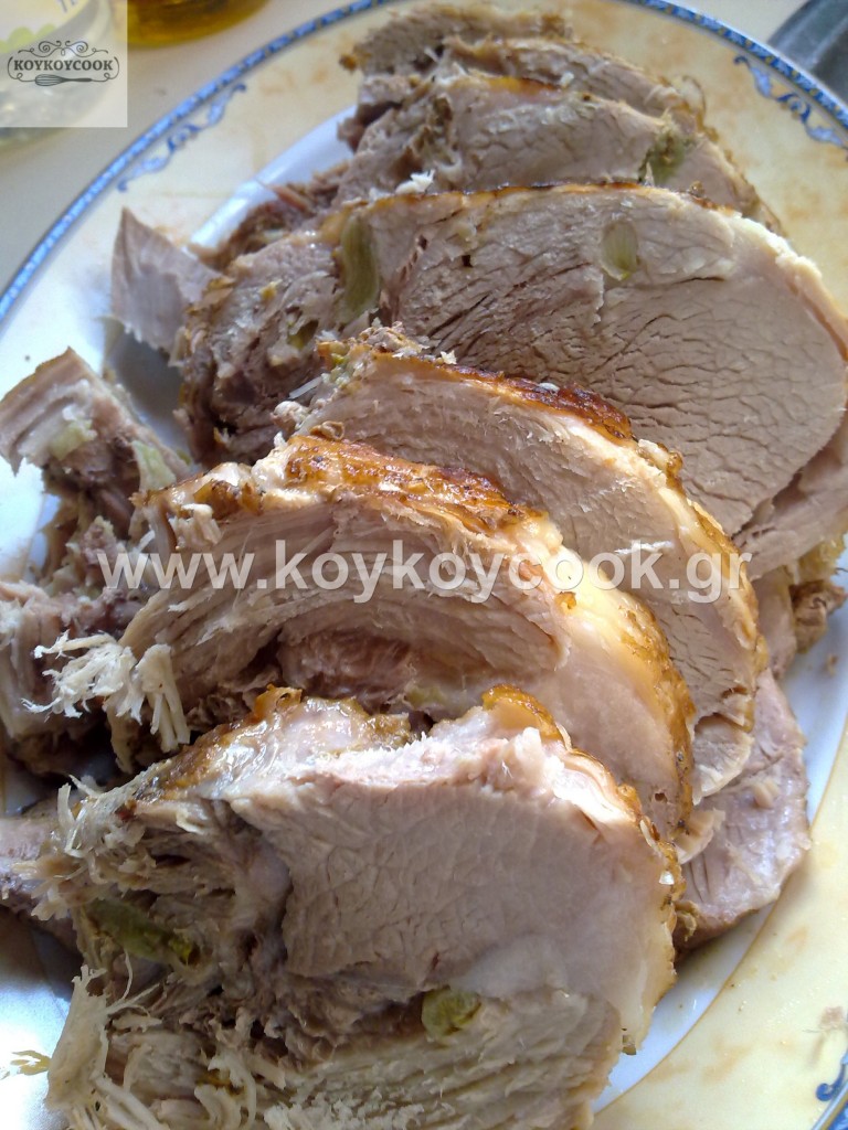 ΨΗΤΟ ΦΟΥΡΝΟΥ ΜΕ ΣΚΟΡΔΟ ΚΑΙ ΚΟΝΙΑΚ – Koykoycook
