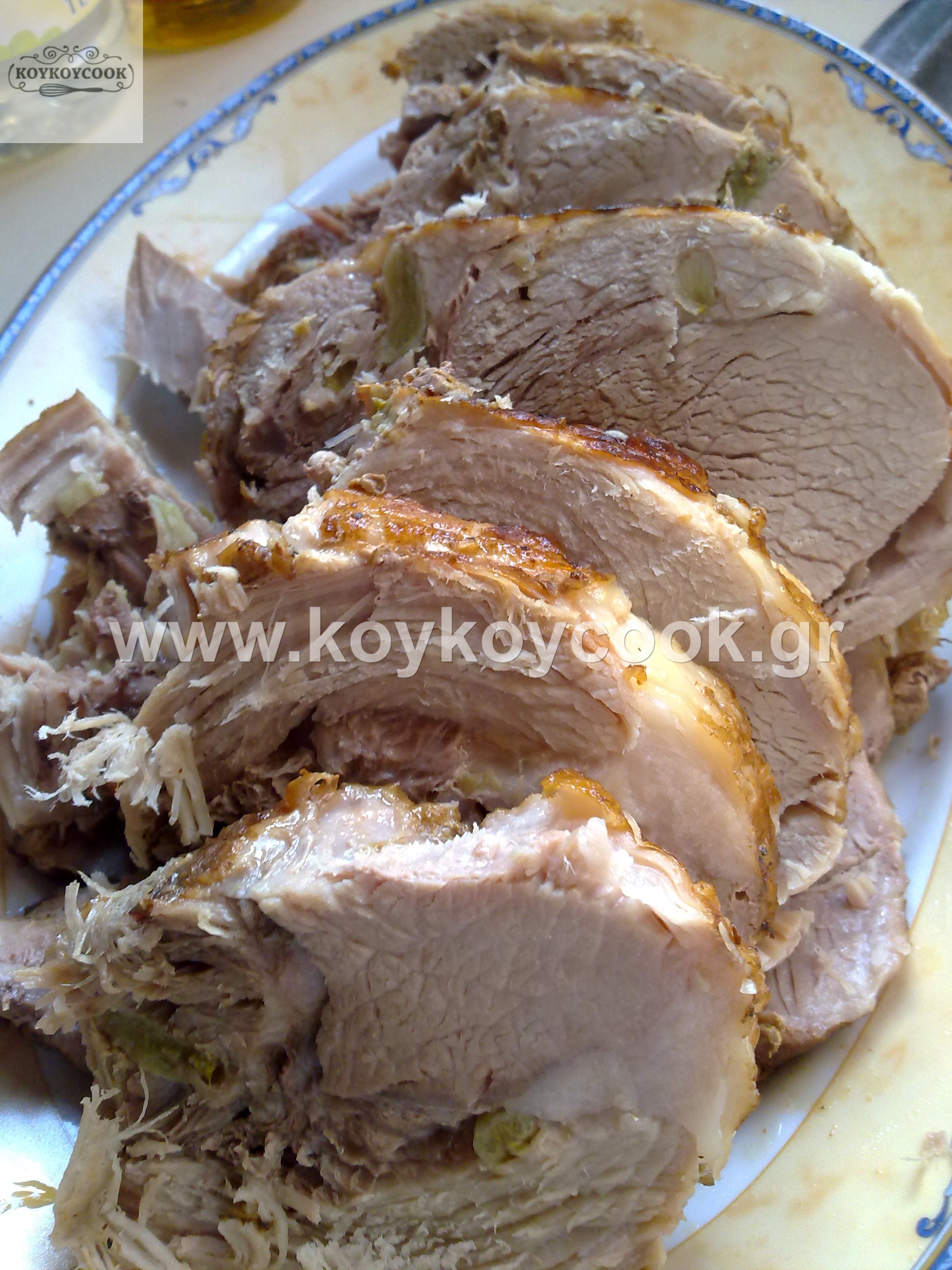 ΨΗΤΟ ΦΟΥΡΝΟΥ ΜΕ ΣΚΟΡΔΟ ΚΑΙ ΚΟΝΙΑΚ – Koykoycook