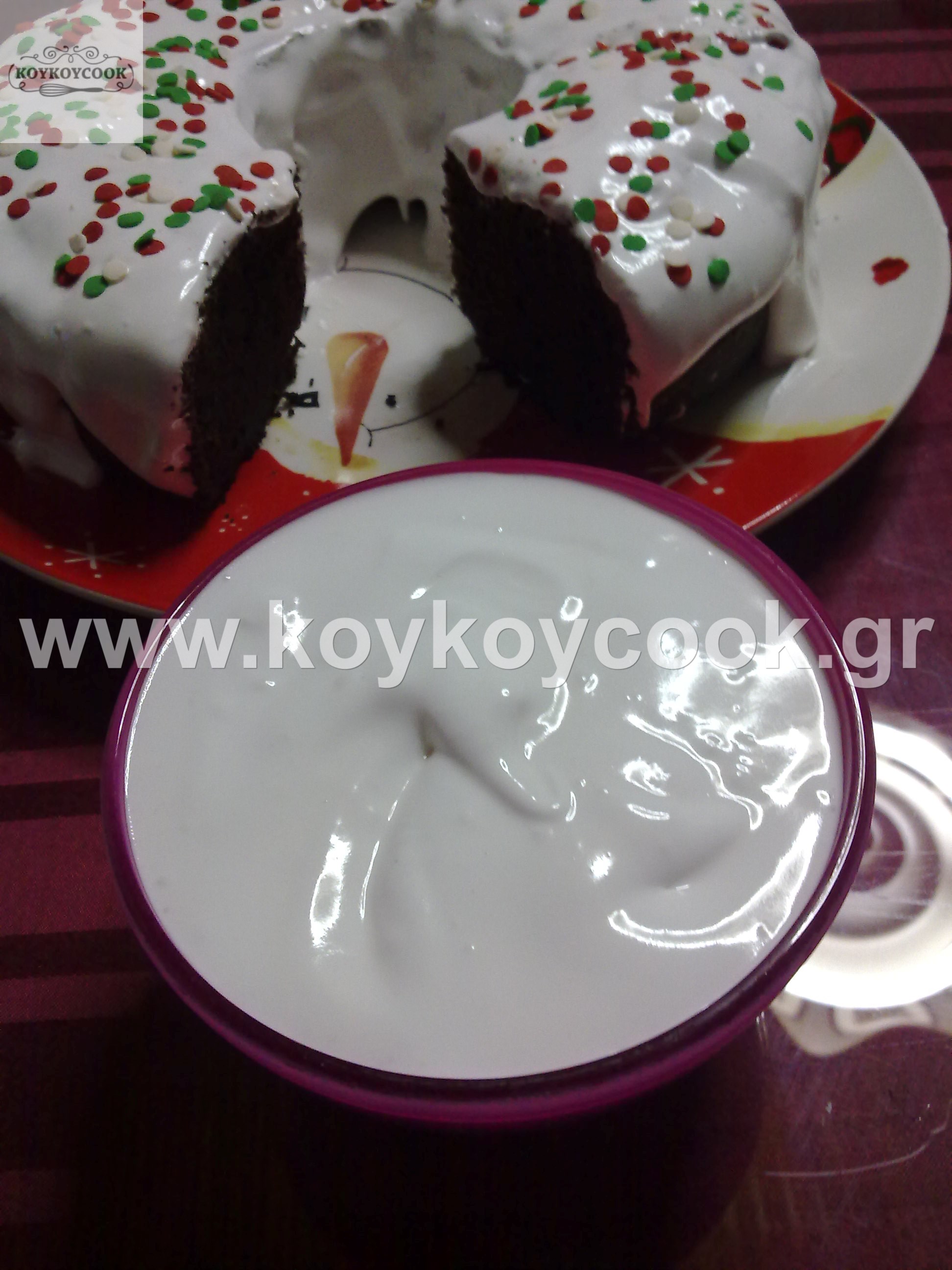 ΥΓΡΟ ΚΕΙΚ ΣΟΚΟΛΑΤΑΣ ΜΕ ΑΣΠΡΟ ΓΛΑΣΣΟ – Koykoycook