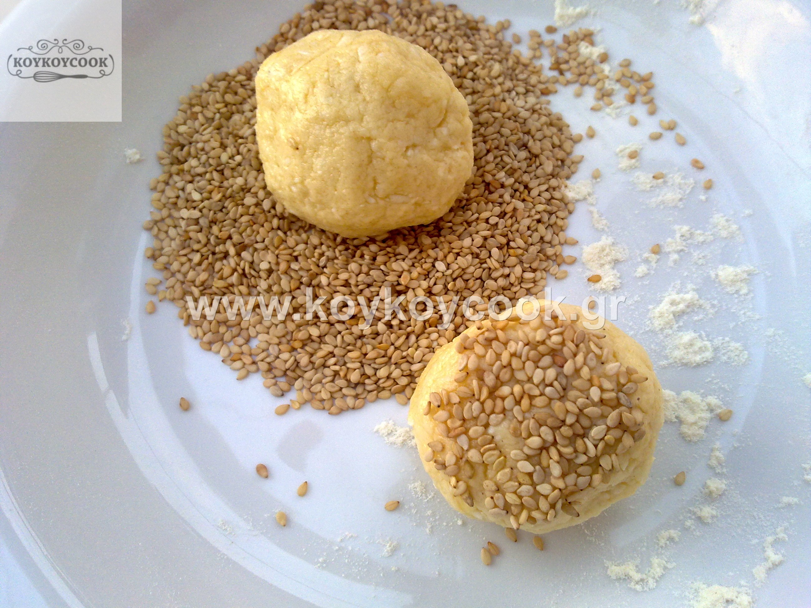 ΤΥΡΟΠΙΤΑΚΙΑ ΜΕ ΓΙΑΟΥΡΤΙ(ΕΥΚΟΛΑ) EASY CHEECE PIES WITH GREEK YOGURT ...