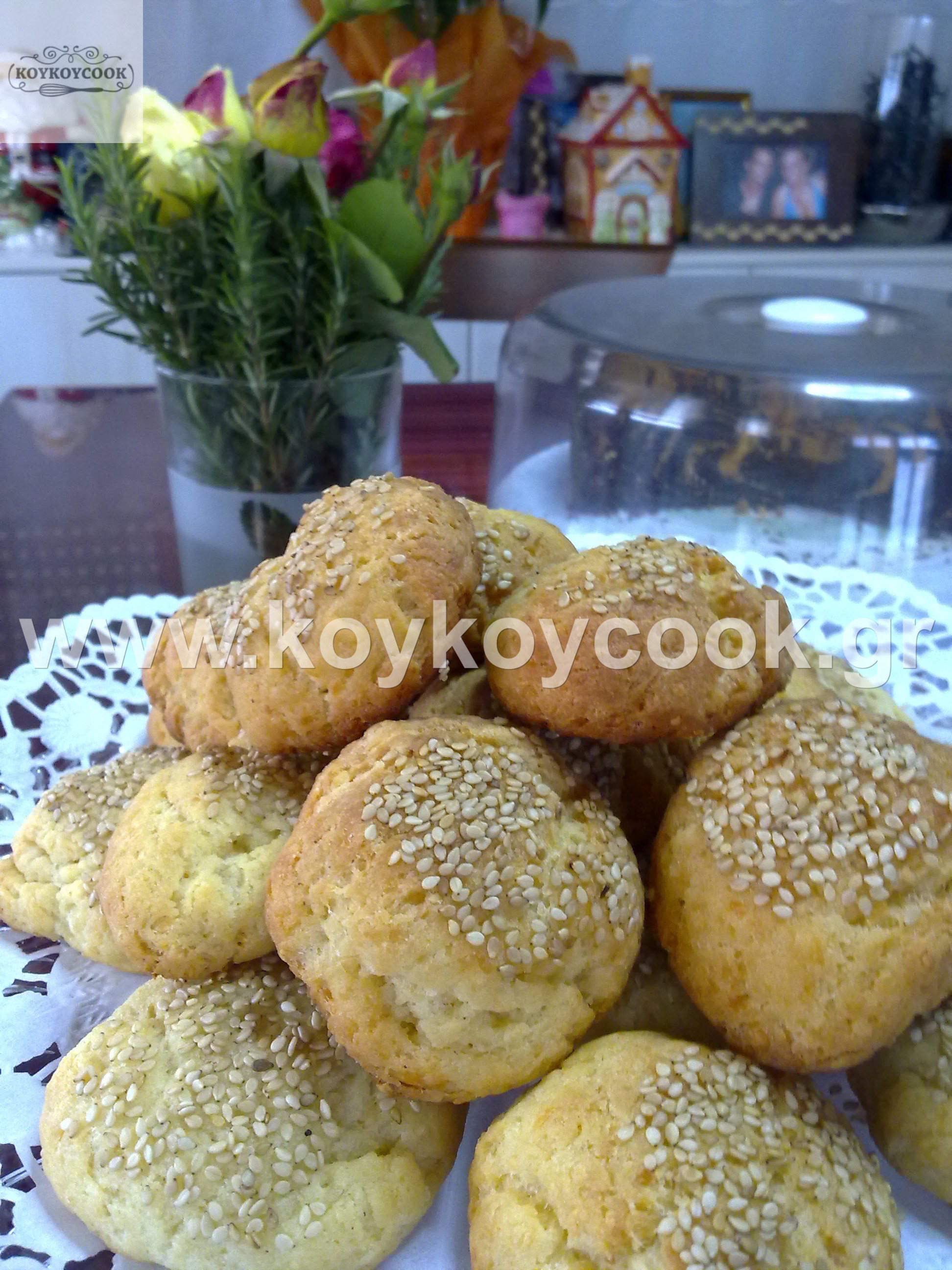 ΤΥΡΟΠΙΤΑΚΙΑ ΜΕ ΓΙΑΟΥΡΤΙ(ΕΥΚΟΛΑ) EASY CHEECE PIES WITH GREEK YOGURT ...