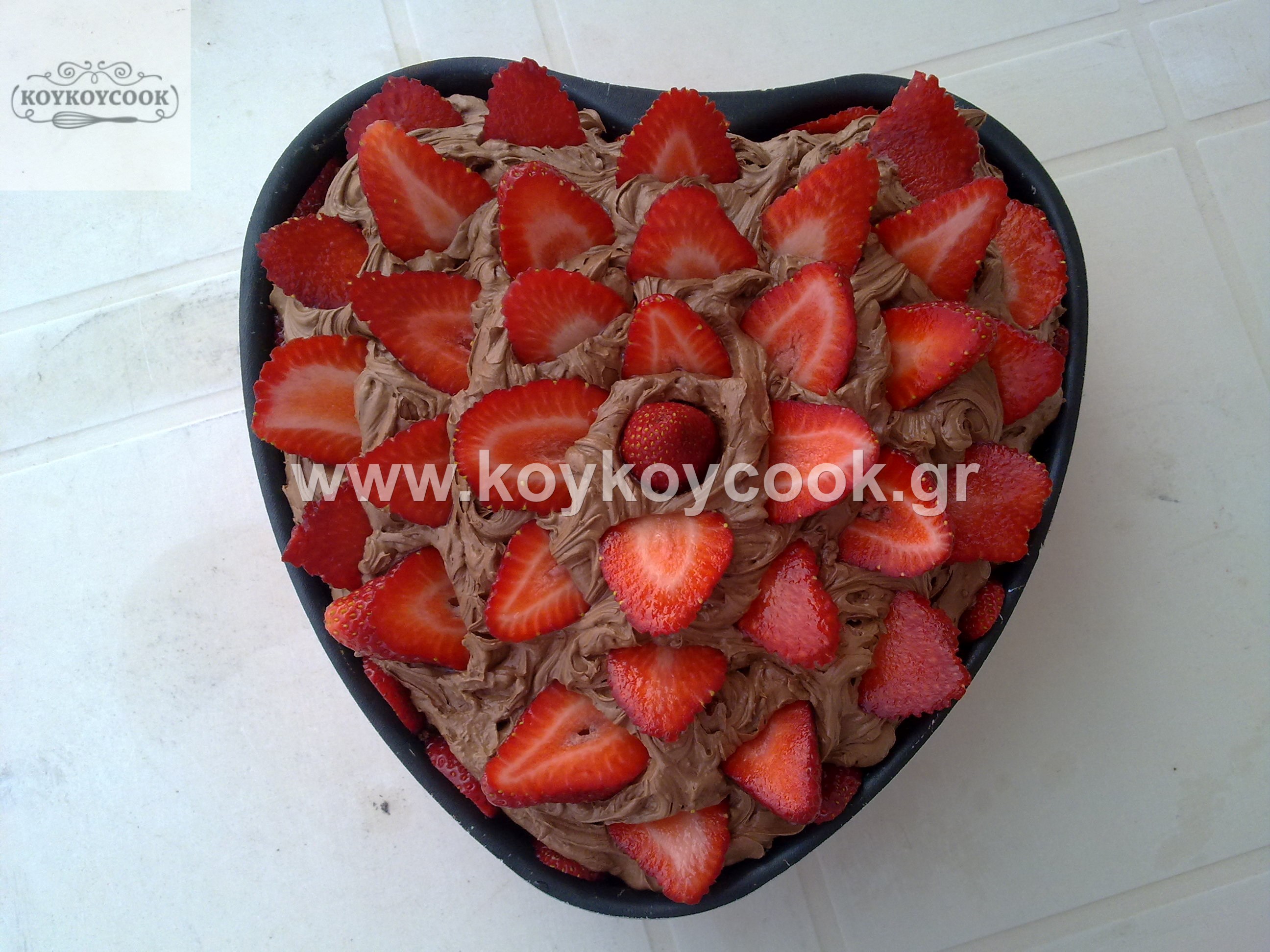 ΤΡΑΙΦΛ ΒΑΝΙΛΙΑ ΣΟΚΟΛΑΤΑ ΜΕ ΦΡΑΟΥΛΕΣ – Koykoycook