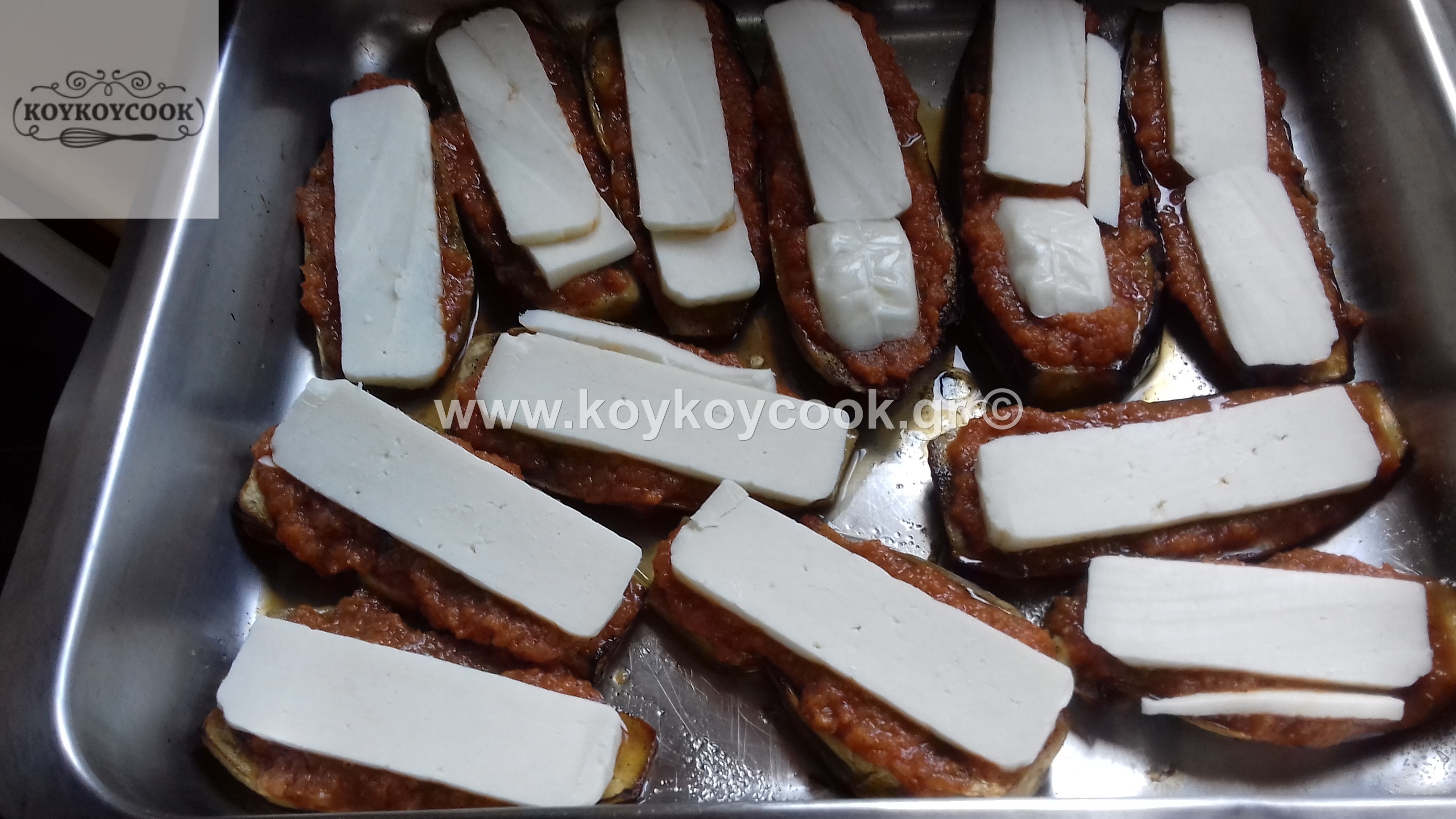 ΨΗΤΕΣ ΜΕΛΙΤΖΑΝΕΣ ΜΕ ΣΑΛΤΣΑ ΝΑΠΟΛΙΤΑΙΝ ΚΑΙ ΤΥΡΙ ΣΤΟΝ ΦΟΥΡΝΟ – Koykoycook