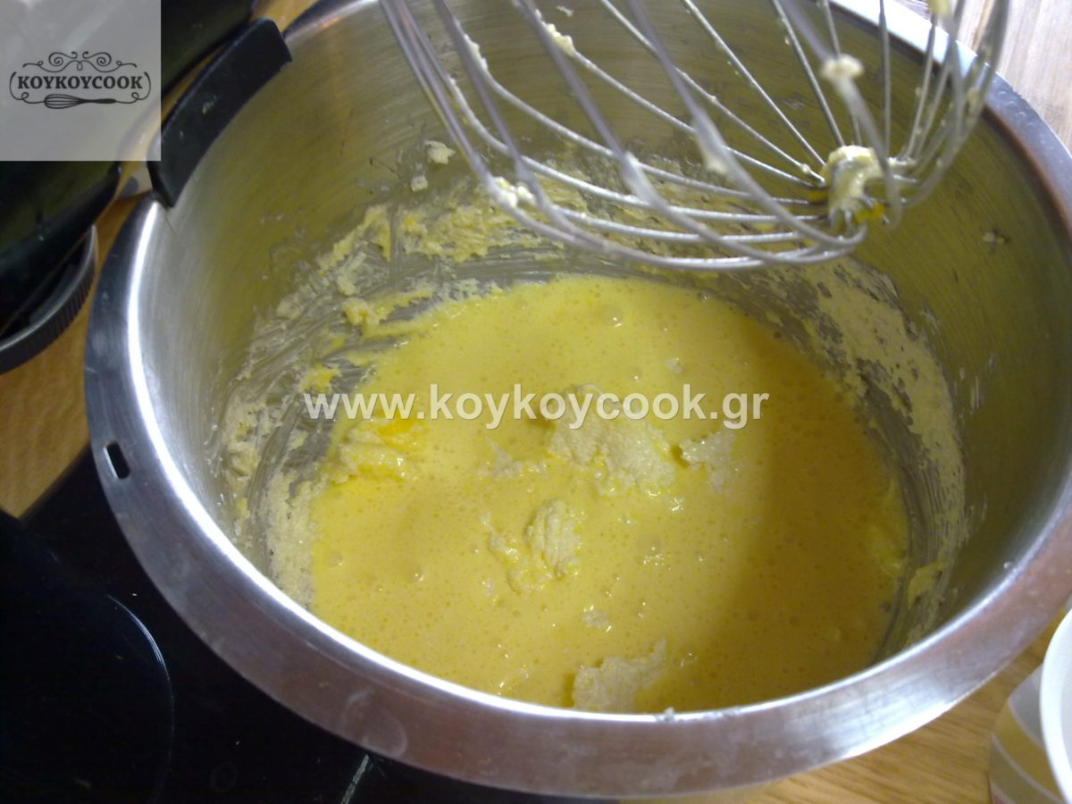 ΚΕΙΚ ΙΝΔΟΚΑΡΥΔΟ ΜΕ ΓΙΑΟΥΡΤΙ (ΣΙΡΟΠΙΑΣΤΟ) – Koykoycook
