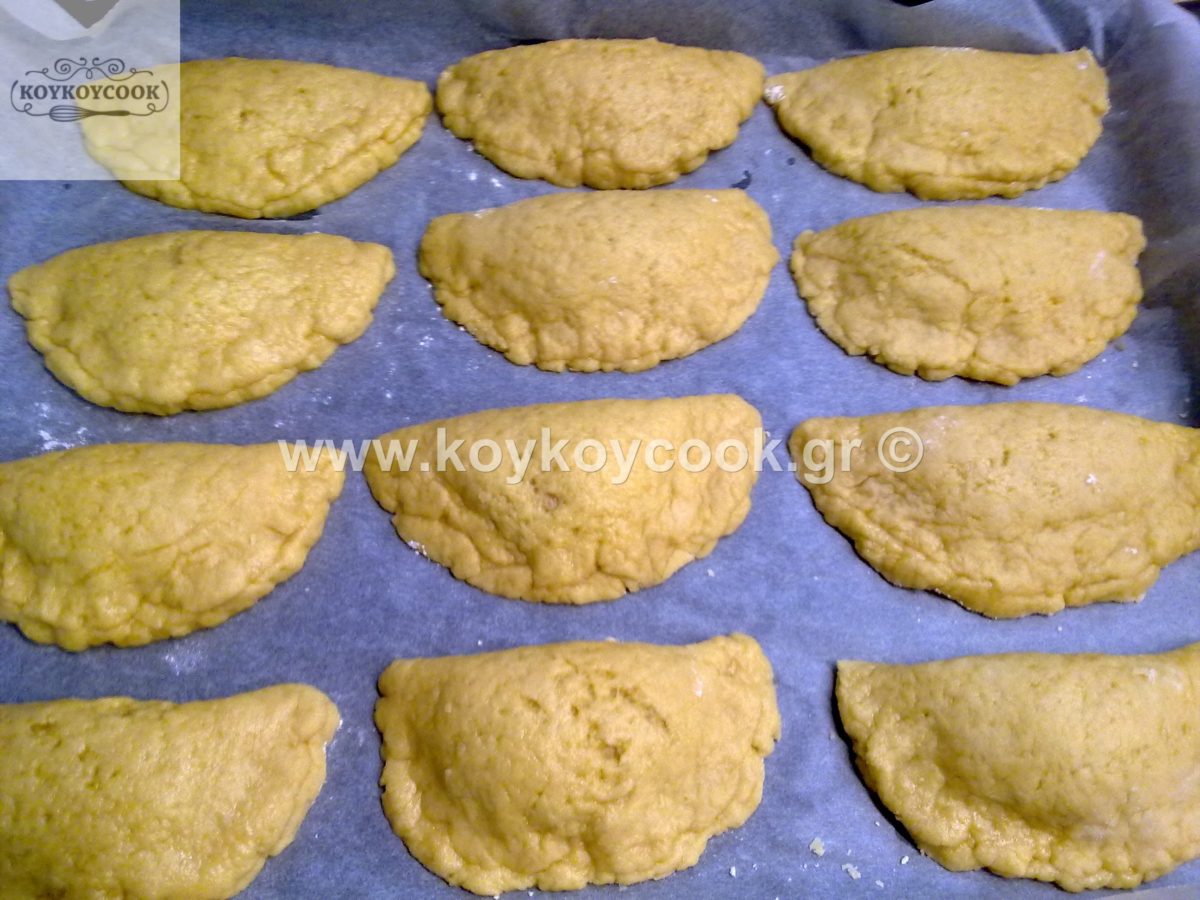 ΣΚΑΛΤΣΟΥΝΙΑ ΝΗΣΤΙΣΙΜΑ ΓΕΜΙΣΤΑ ΜΕ ΤΑΧΙΝΙ ΚΑΙ ΜΕΛΙ – Koykoycook