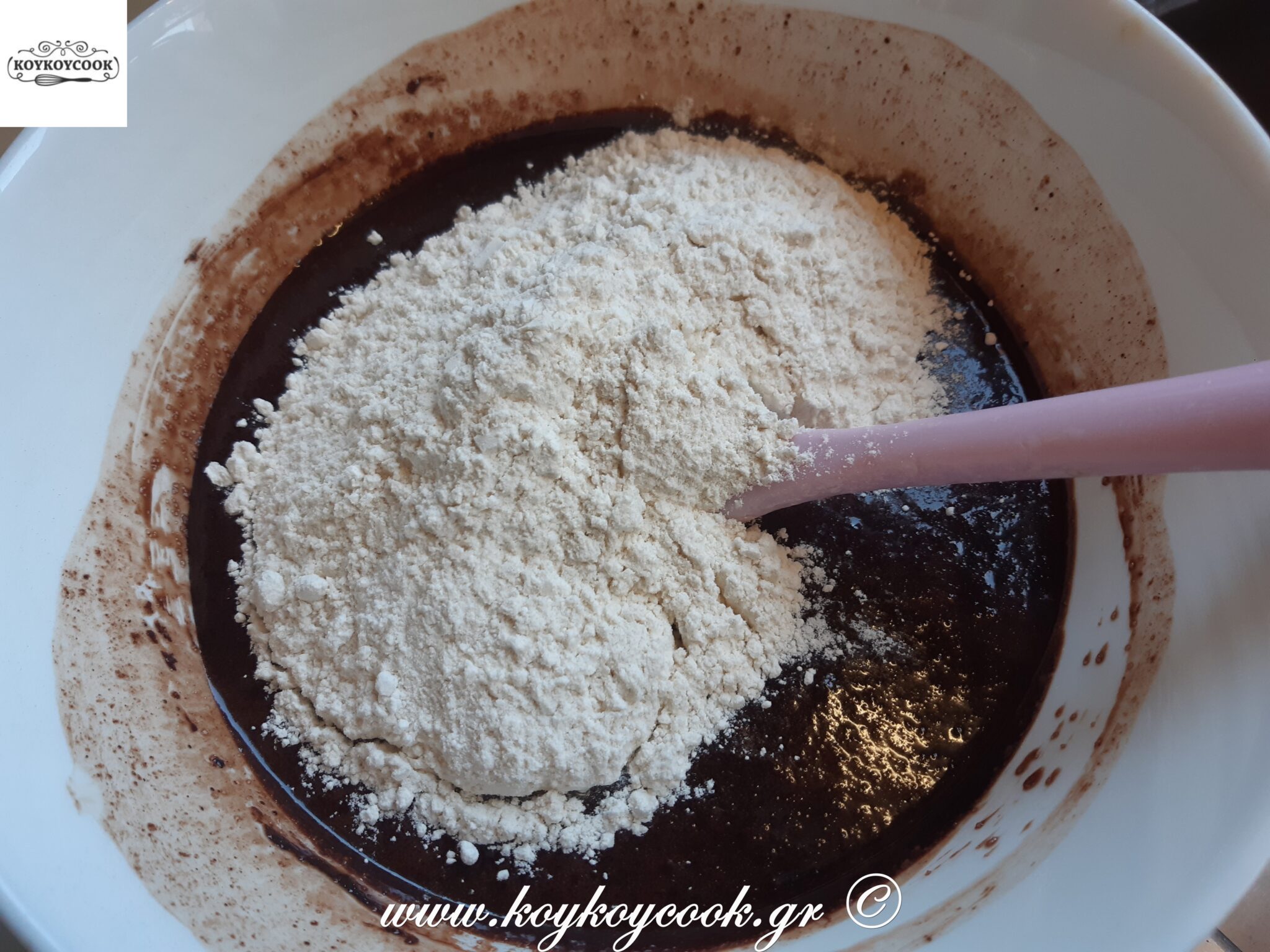 ΝΗΣΤΙΣΙΜΑ ΜΠΡΑΟΥΝΙΣ ΜΕ ΦΥΣΤΙΚΟΒΟΥΤΥΡΟ NUTORIOUS (VEGAN ) – Koykoycook